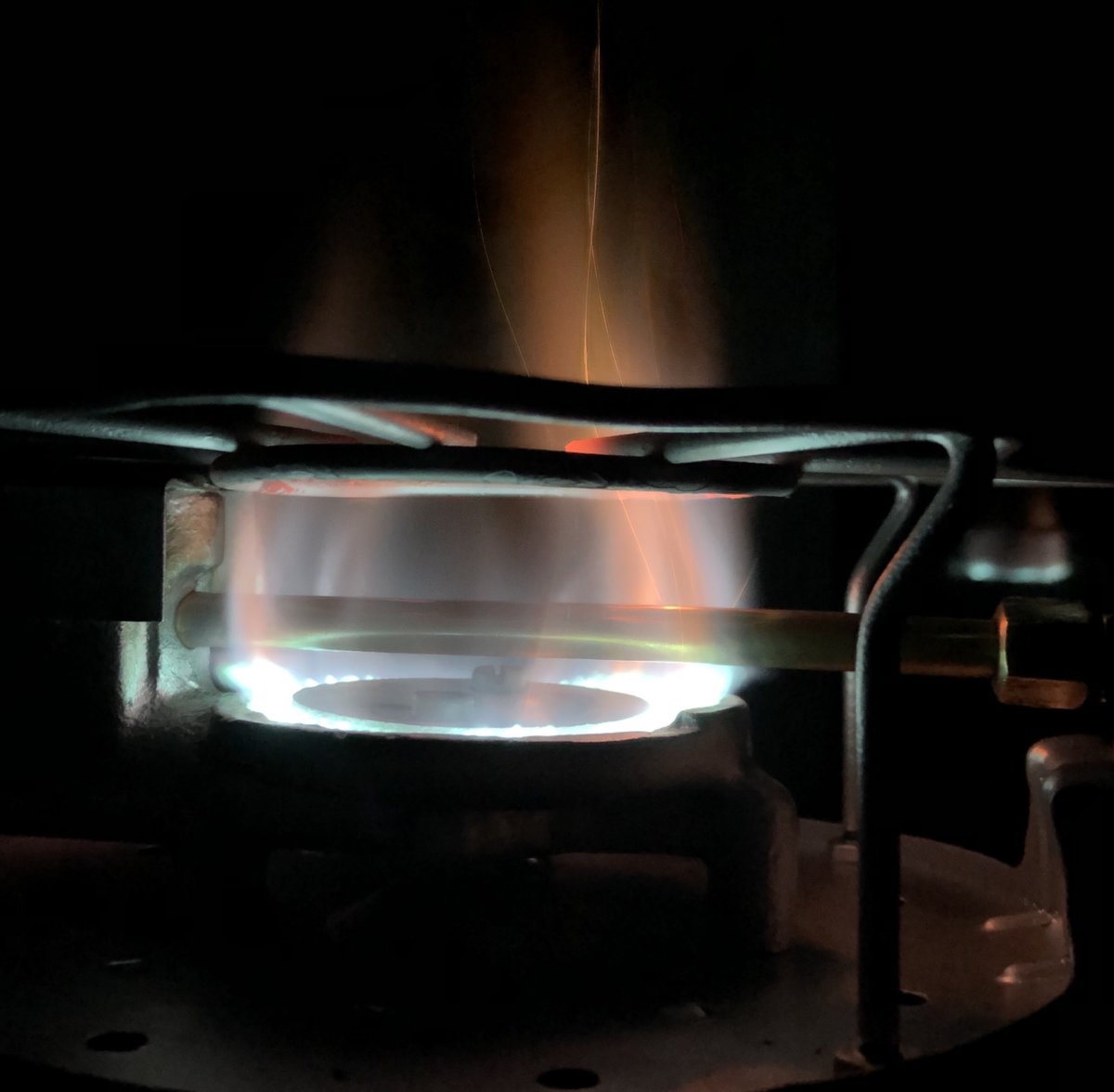 Coleman 500 (1939) finally running strong. | Classic Camp Stoves