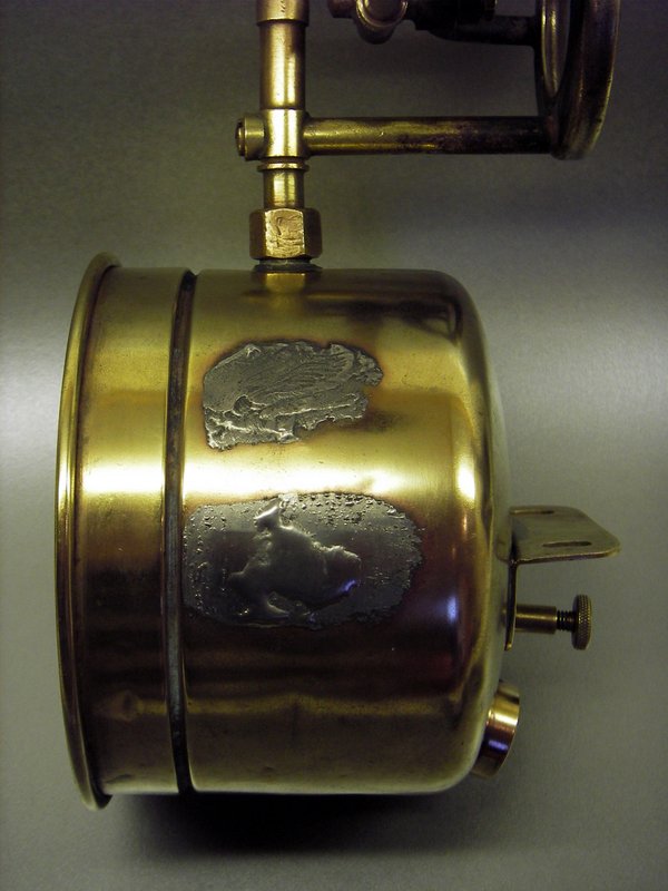 Mirus Gaz Bleu and a modern BD cap classic to top it | Classic Camp Stoves