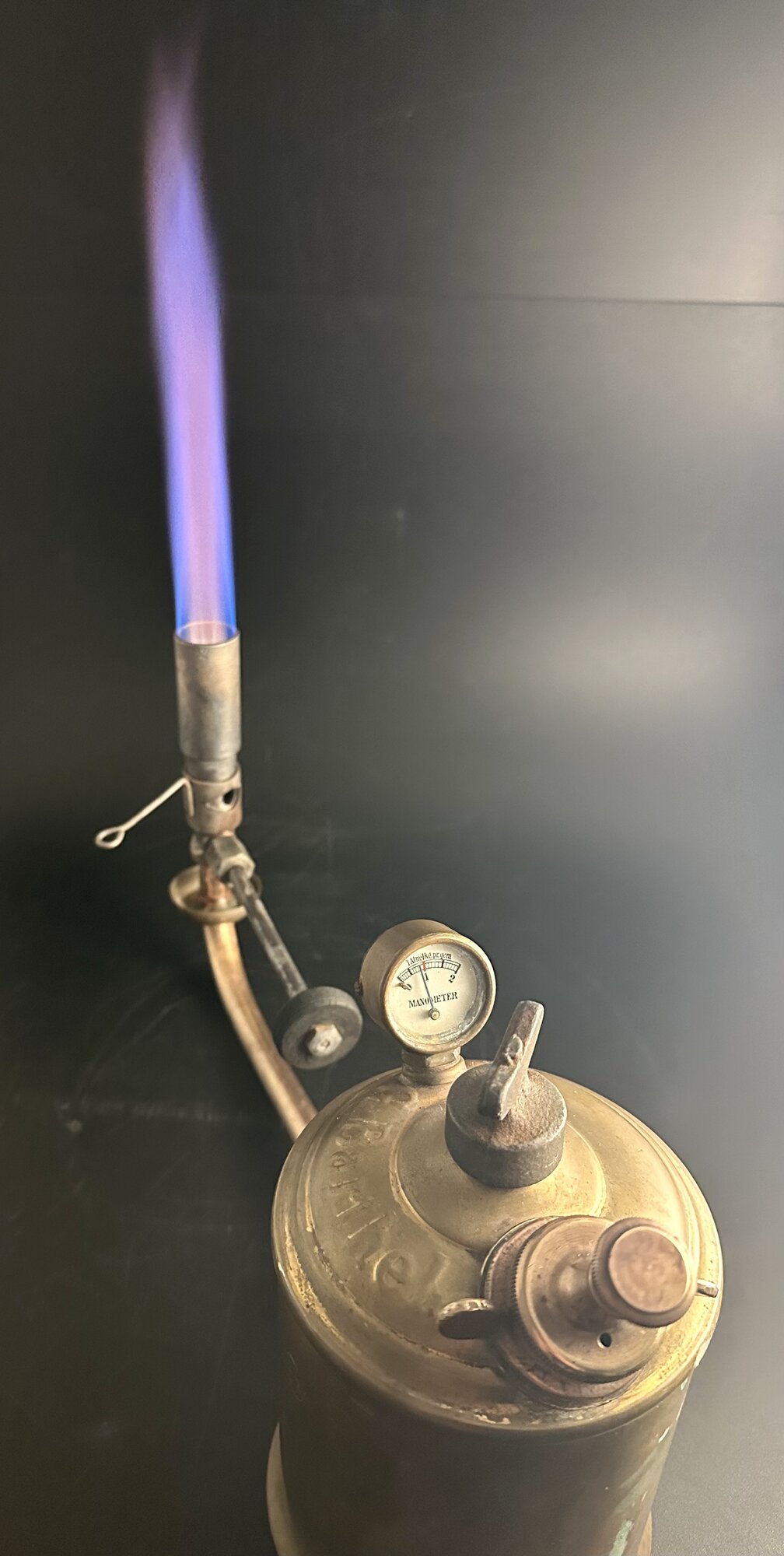 G. Barthel Neukryolith Laboratory Burner | Classic Camp Stoves