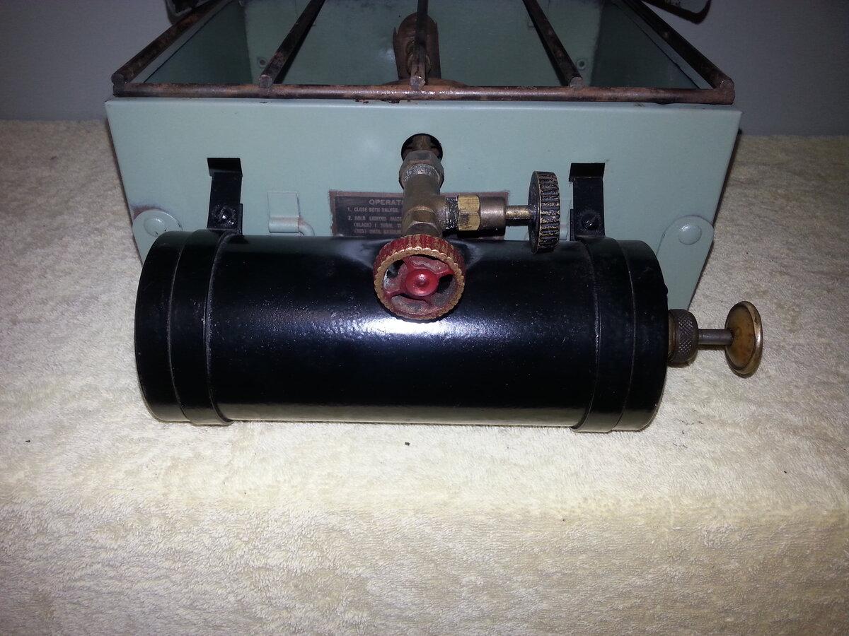 Turner Model 1111 Single Burner Stove. | Classic Camp Stoves