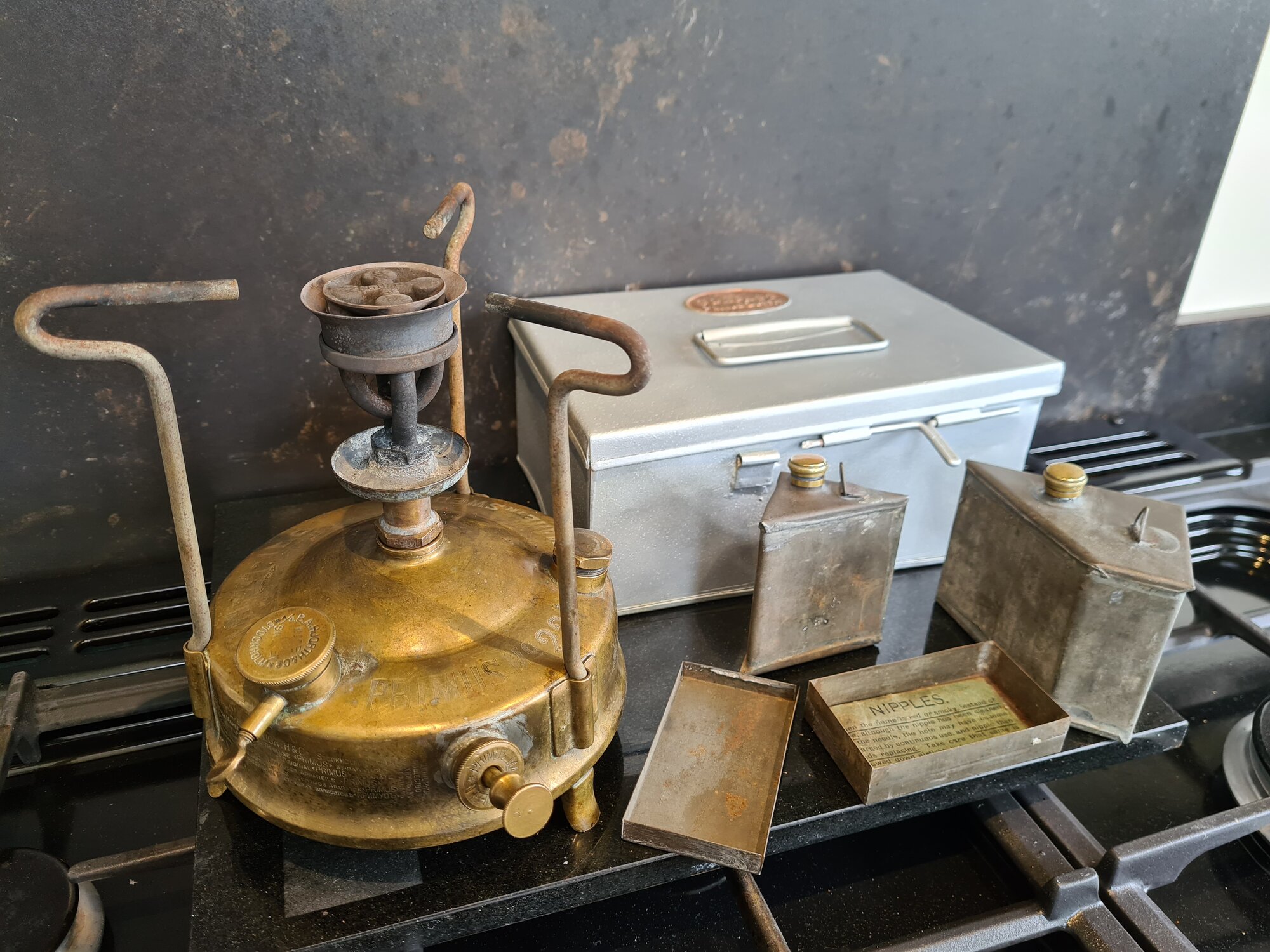 Primus 221 1915 E - No 2 The Compact Primus Outfit. | Classic Camp Stoves
