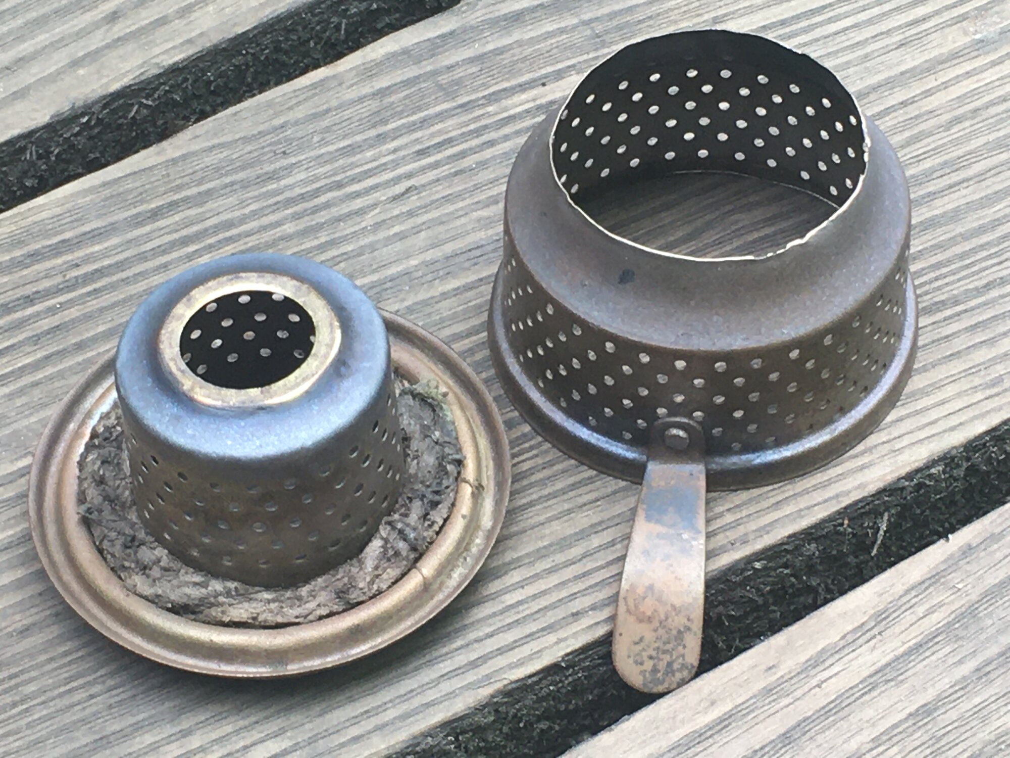 Monitor Regal and paraffin priming | Classic Camp Stoves