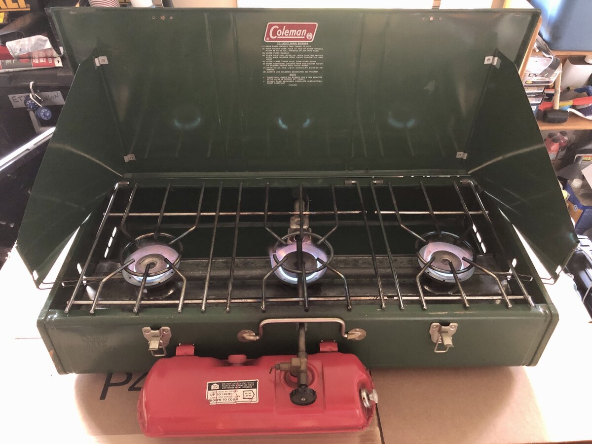 Coleman 426D (7/77) | Classic Camp Stoves
