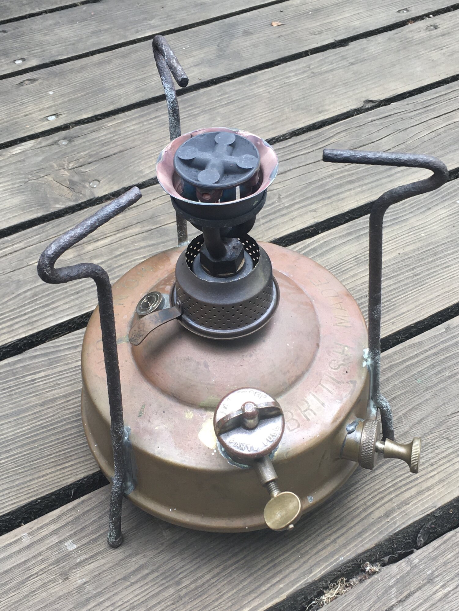 Monitor Regal and paraffin priming | Classic Camp Stoves