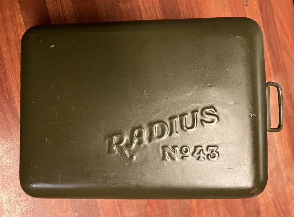 Radius Ltd. 43 - Roarer | Classic Camp Stoves