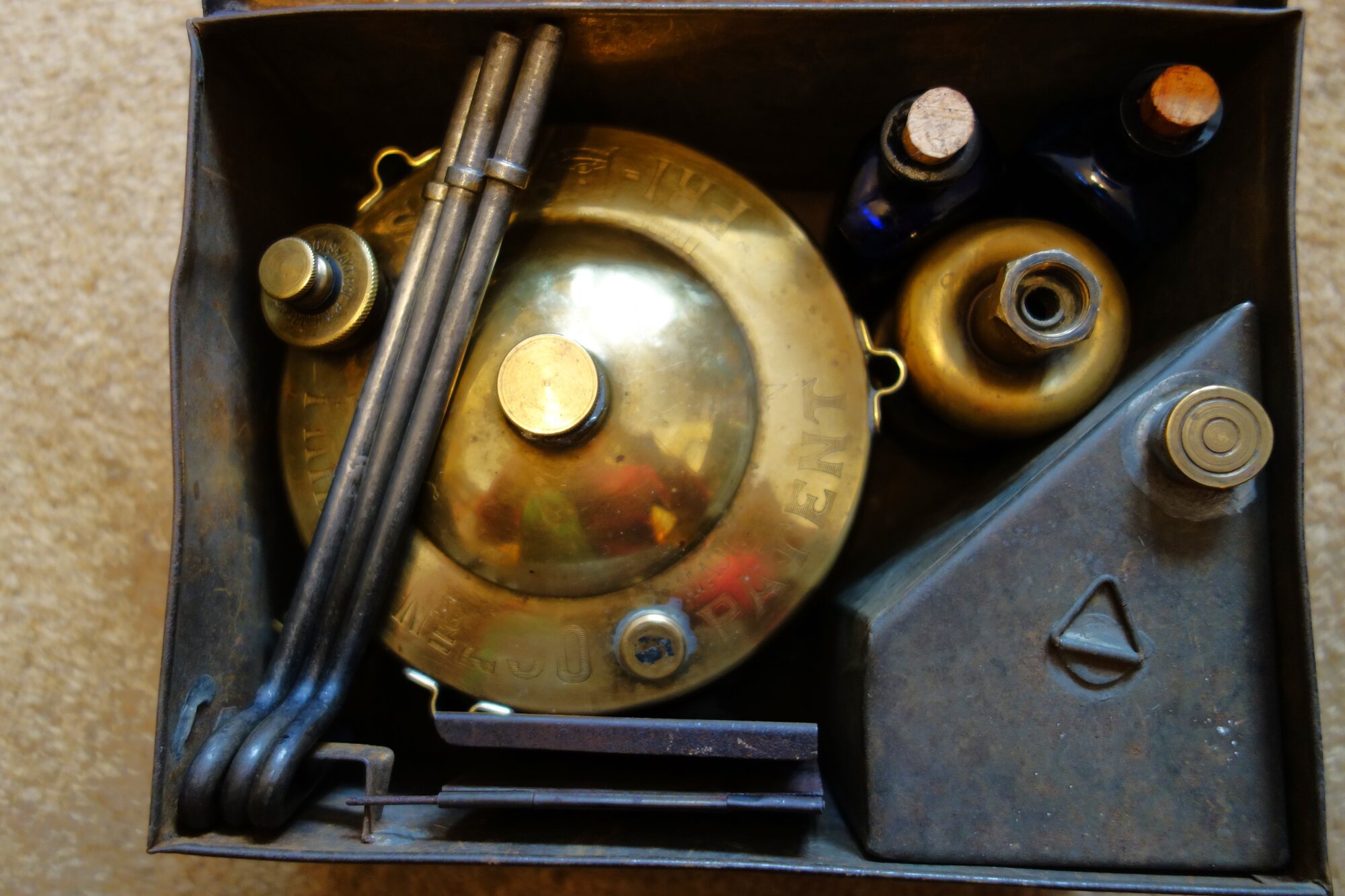 Holding's No.230 bun foot 'Baby Primus' (c.1908) | Classic Camp Stoves