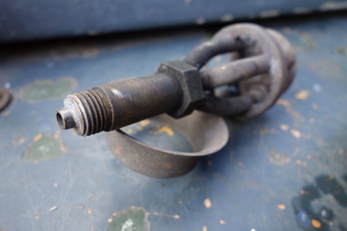 British (probably, possibly Monitor) paraffin stove | Classic Camp Stoves