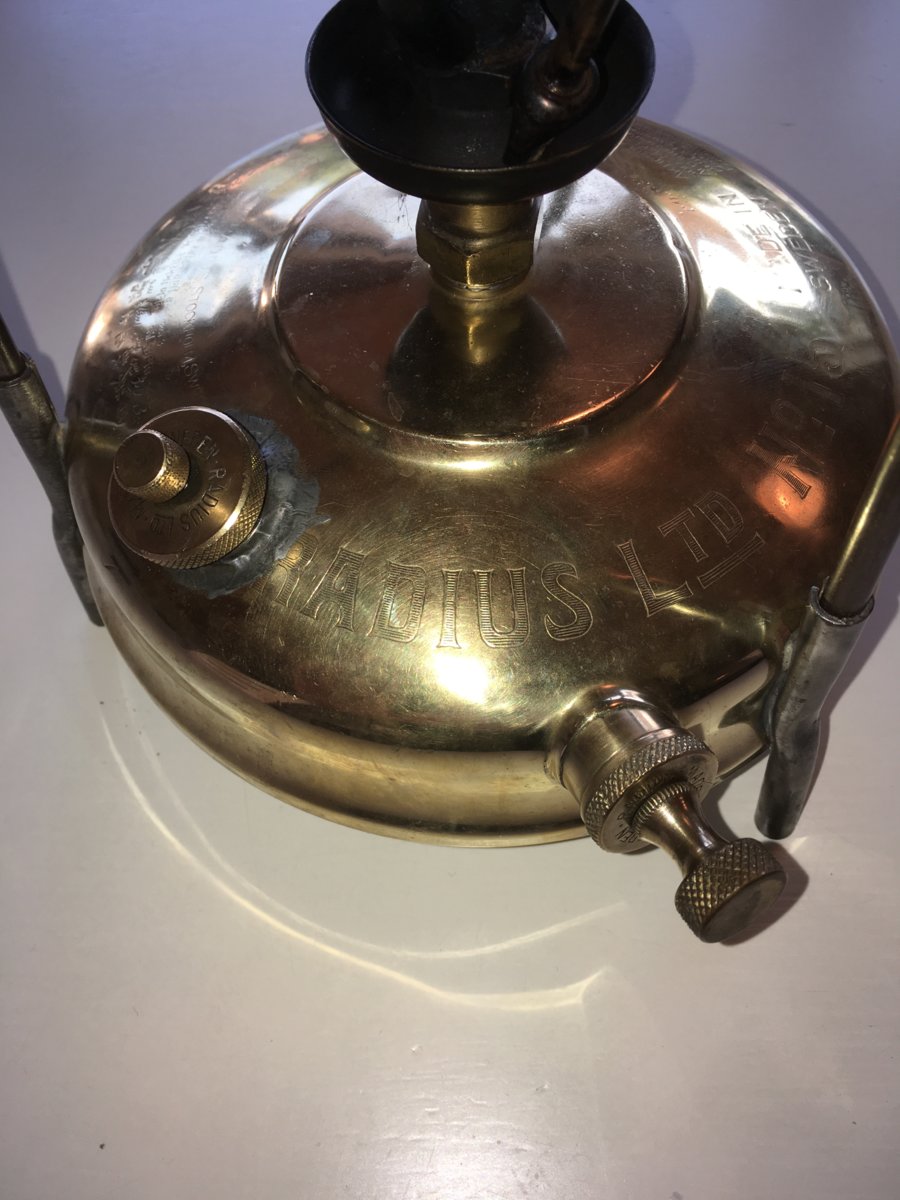 Radius 15 | Classic Camp Stoves