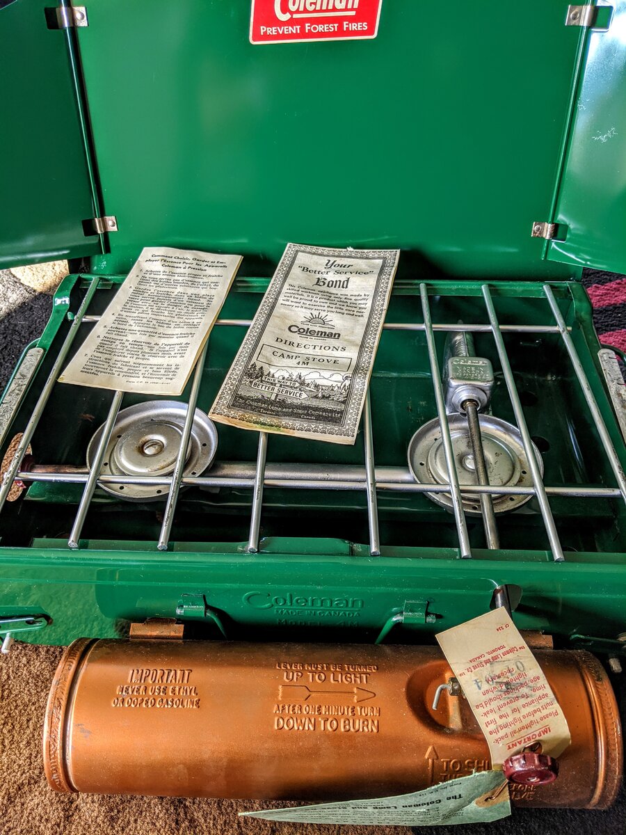 Coleman Canada 4M Circa 1958 | Classic Camp Stoves
