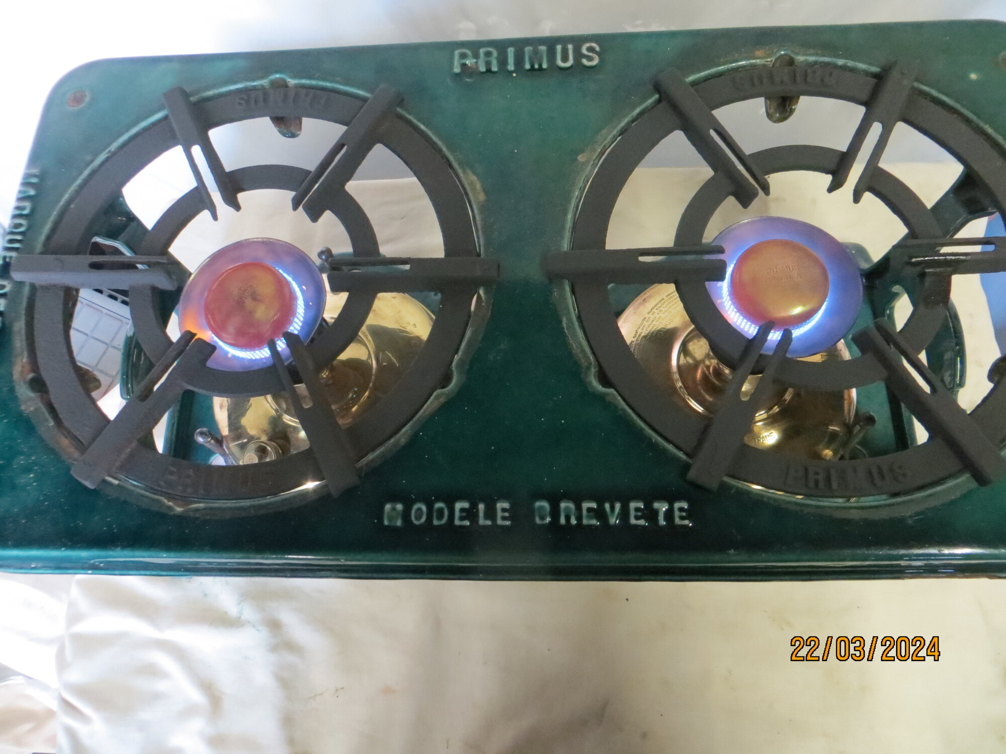 FRENCH PRIMUS DOUBLE BURNER | Classic Camp Stoves