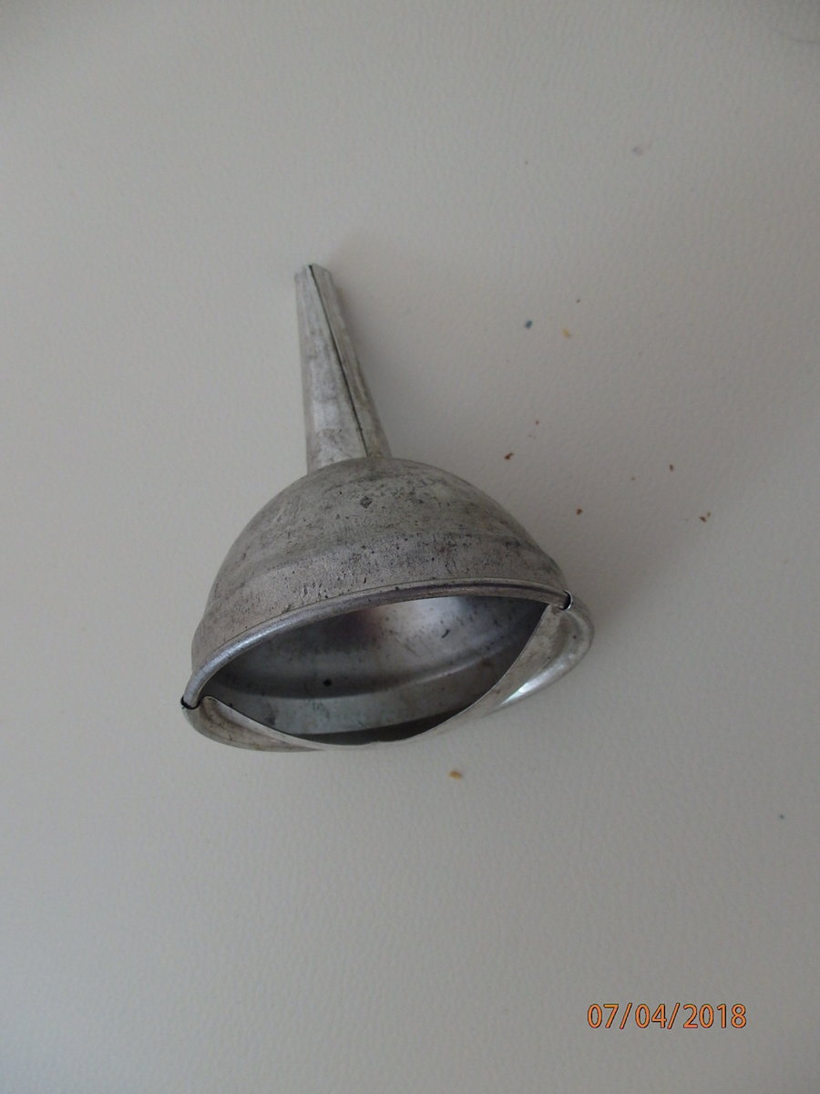 "Sa-Vu" small steel funnel | Classic Camp Stoves