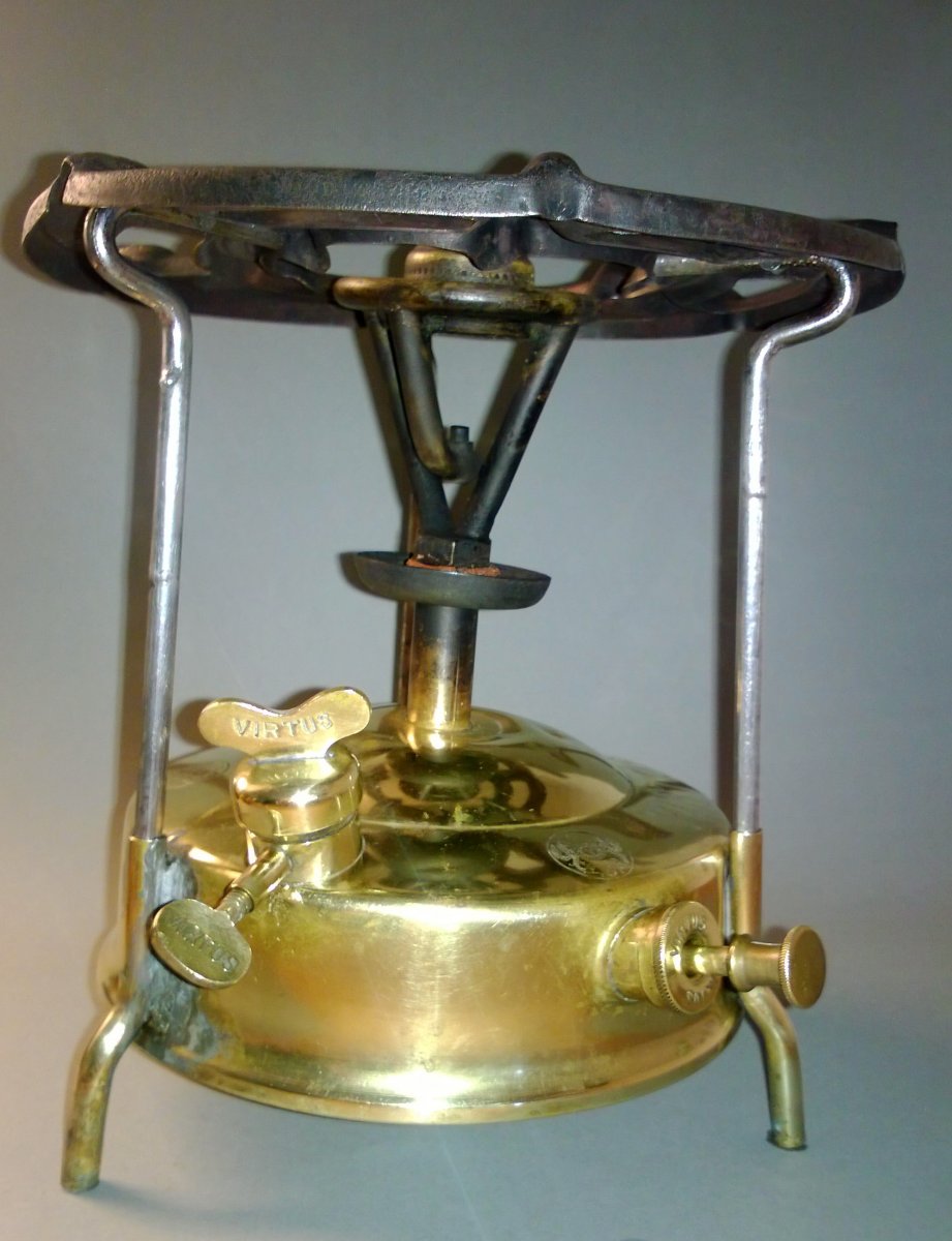 VIRTUS Ehrich & Graetz | Classic Camp Stoves